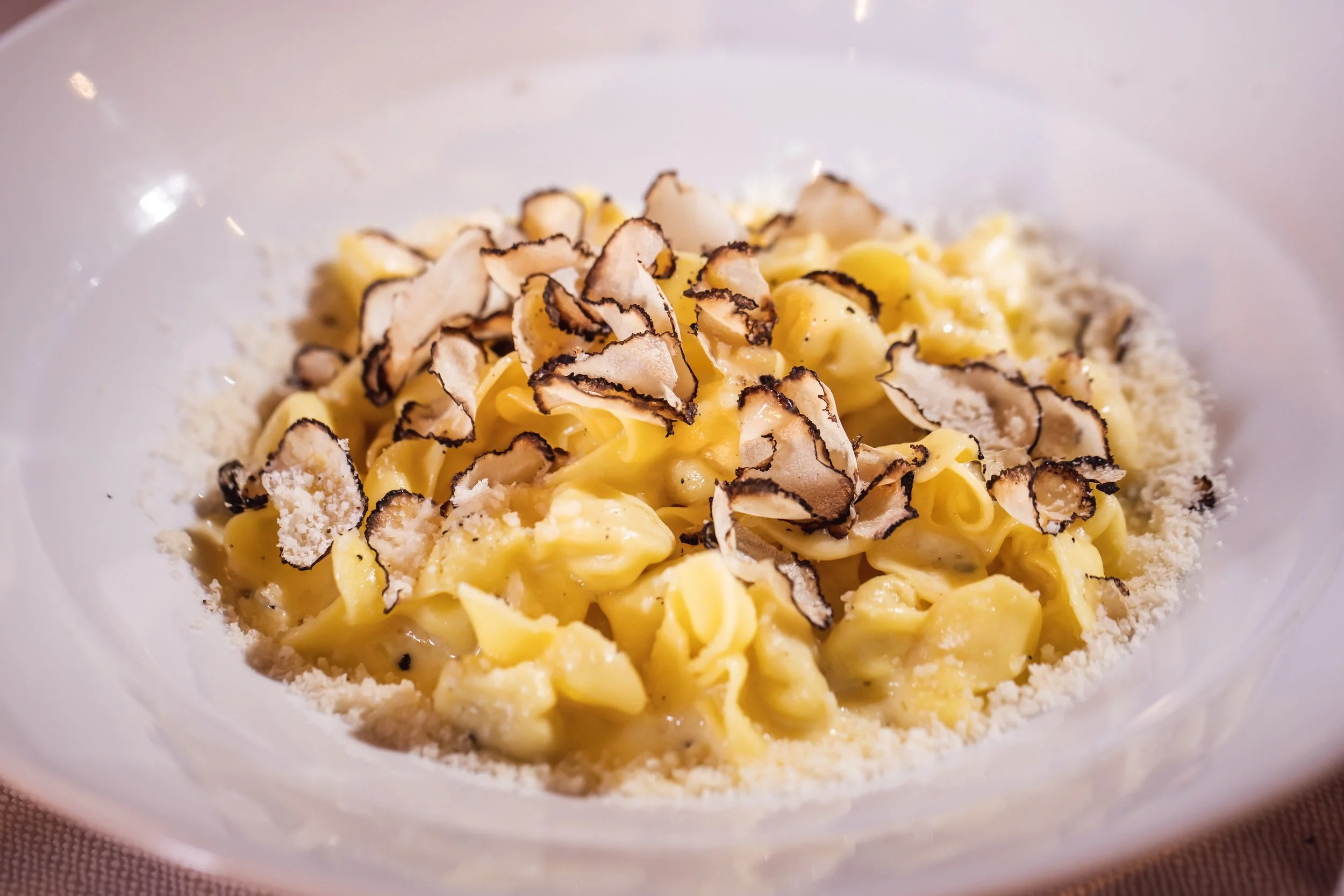 About | Genuss erleben – Jetzt reservieren — O/C Operncafé Charlot ...