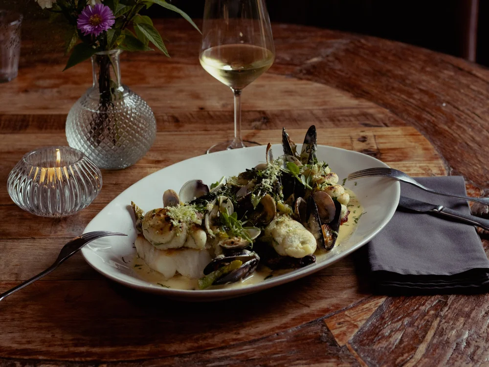 Book Your Table — Devour At the Dyehouse