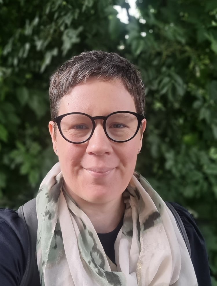 Lucy Kitchener — We Hear You