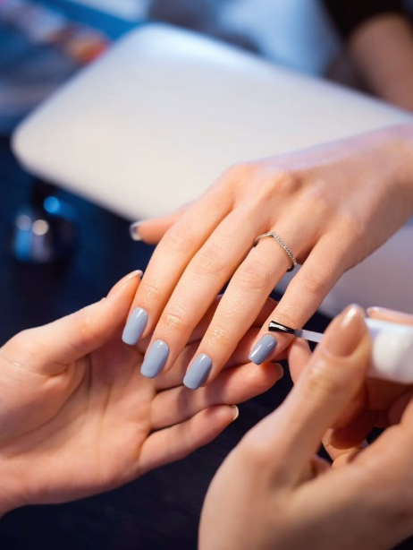 Royal Nails and Day Spa