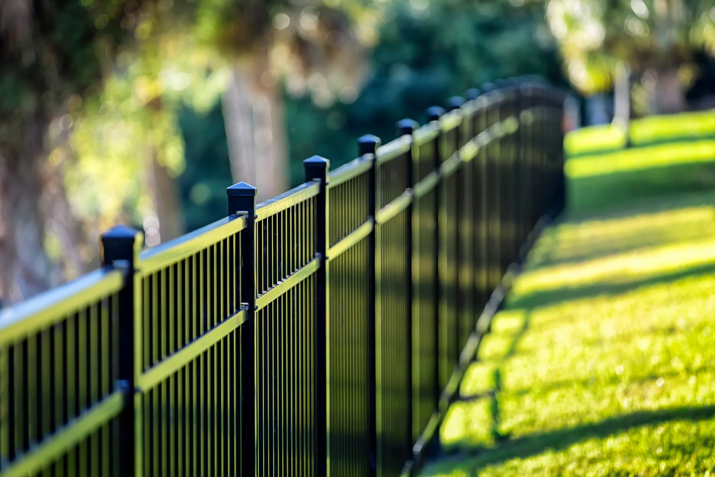 Jan Fence | Vinyl, Aluminum Fence Installation Company Near Me Essex ...