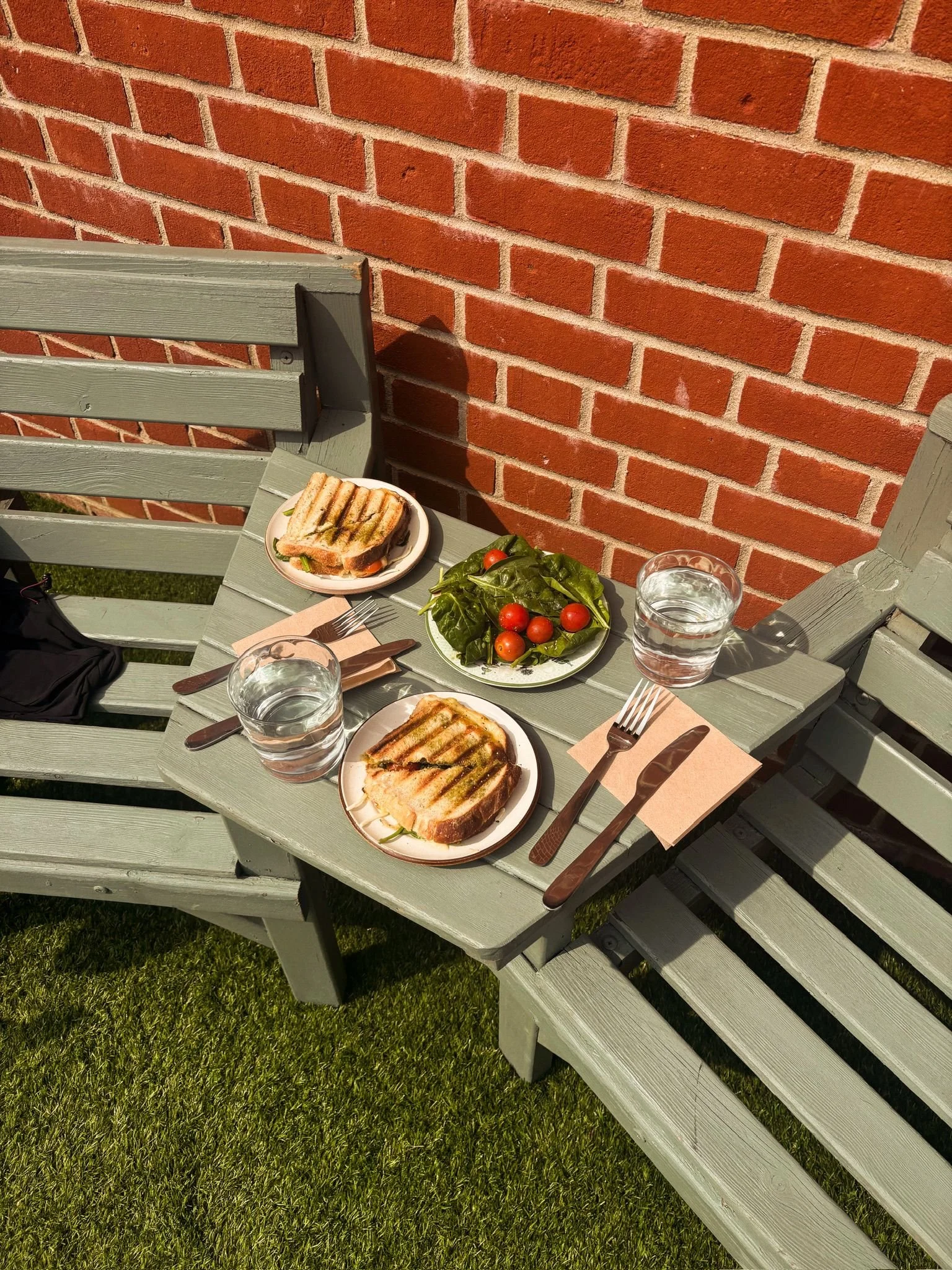 ARTISAN CAFE | Relax, Unwind, Connect — SunFyr Barns