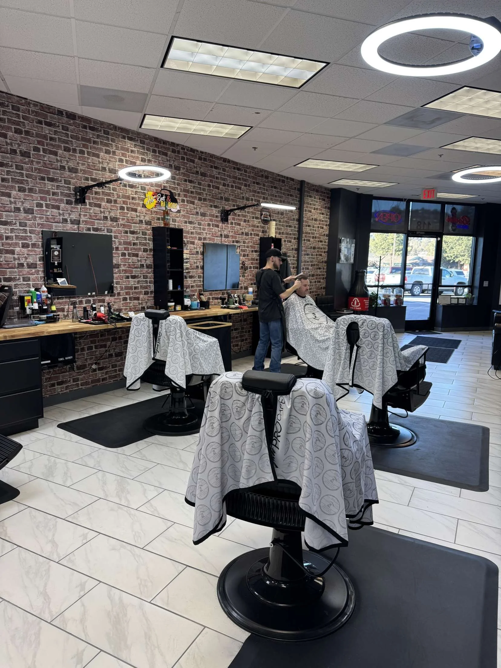 Blade & Barrel Barbershop