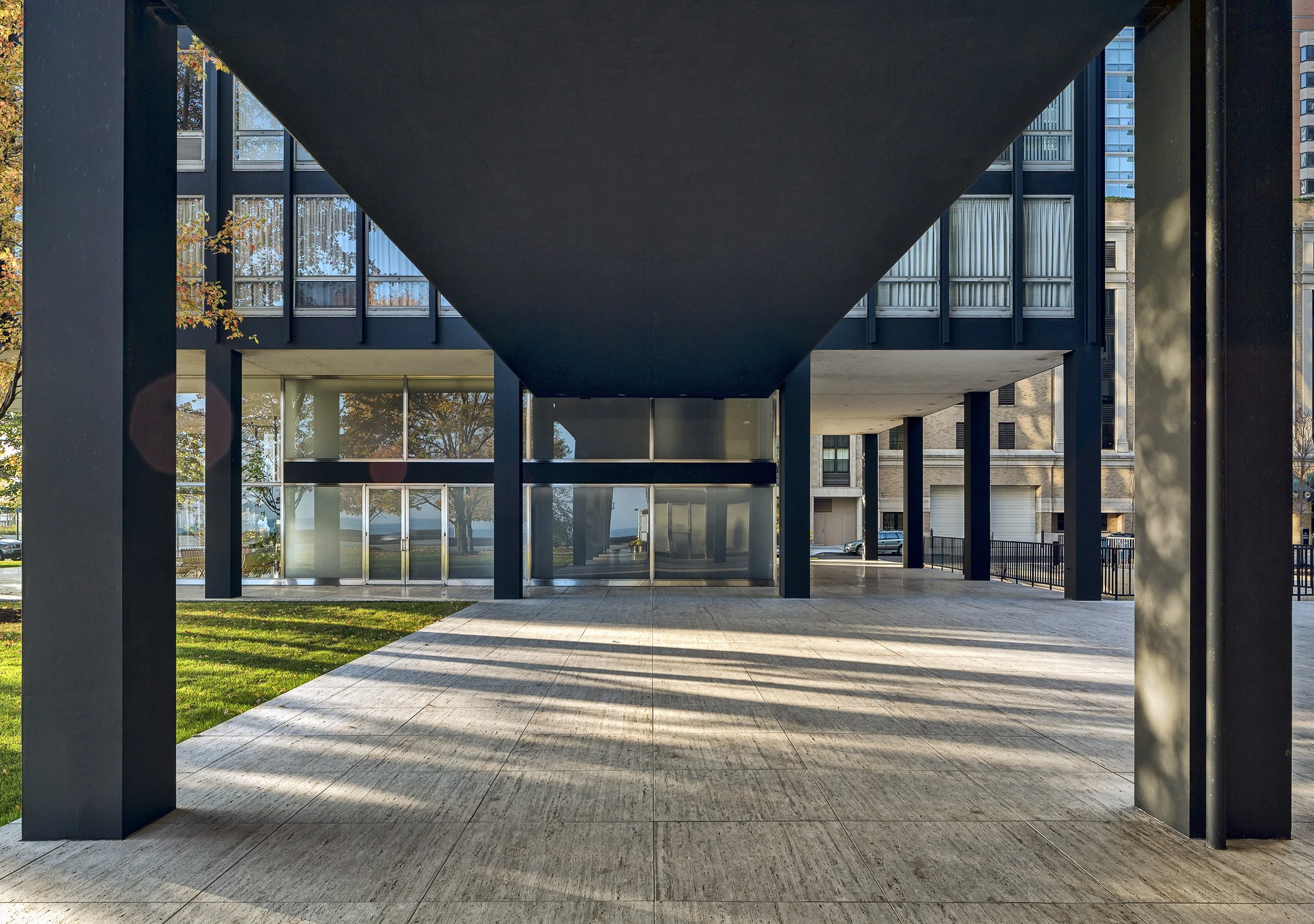 860-880 North Lake Shore Drive — Harboe Architects