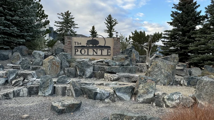 The Pointe HOA