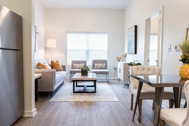 Annex on the Square | Apartments for Rent in Cedar Rapids, IA