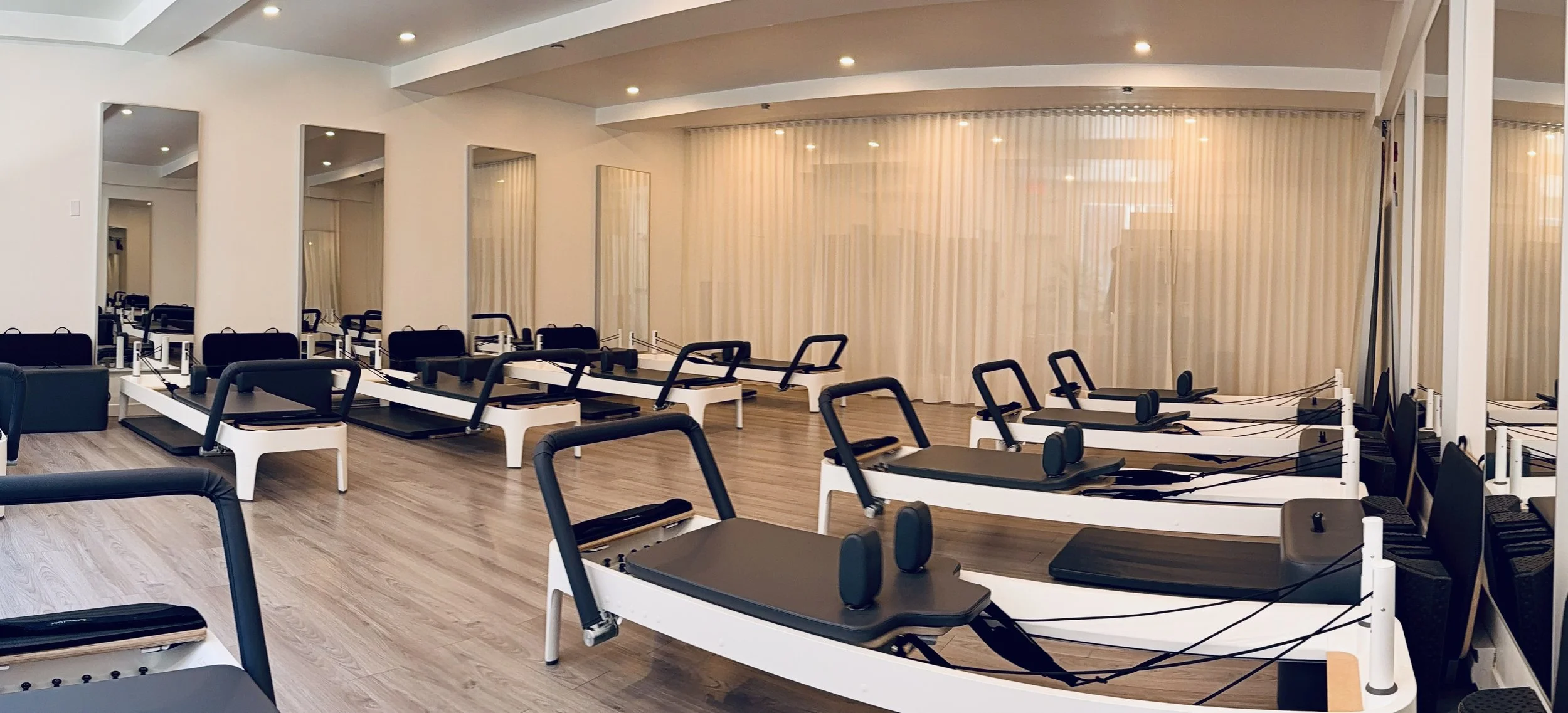 EN-CORE Pilates | Pilates Reformer Studio in Downtown Montreal