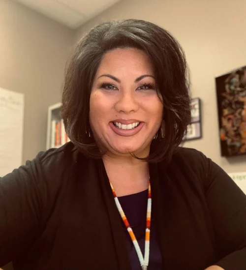 Biography: Denise Mino