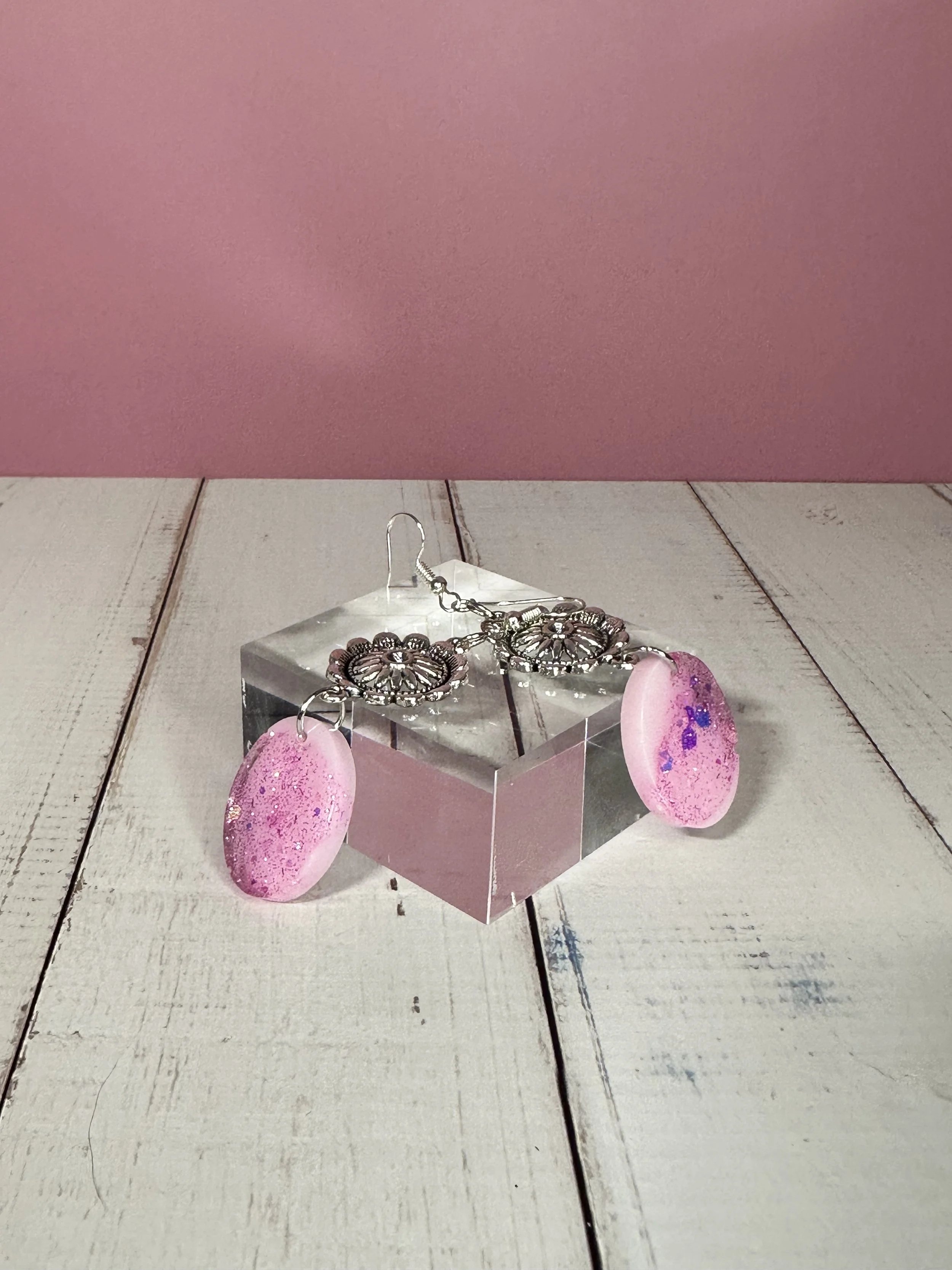 All that Glitters — All That Glitters