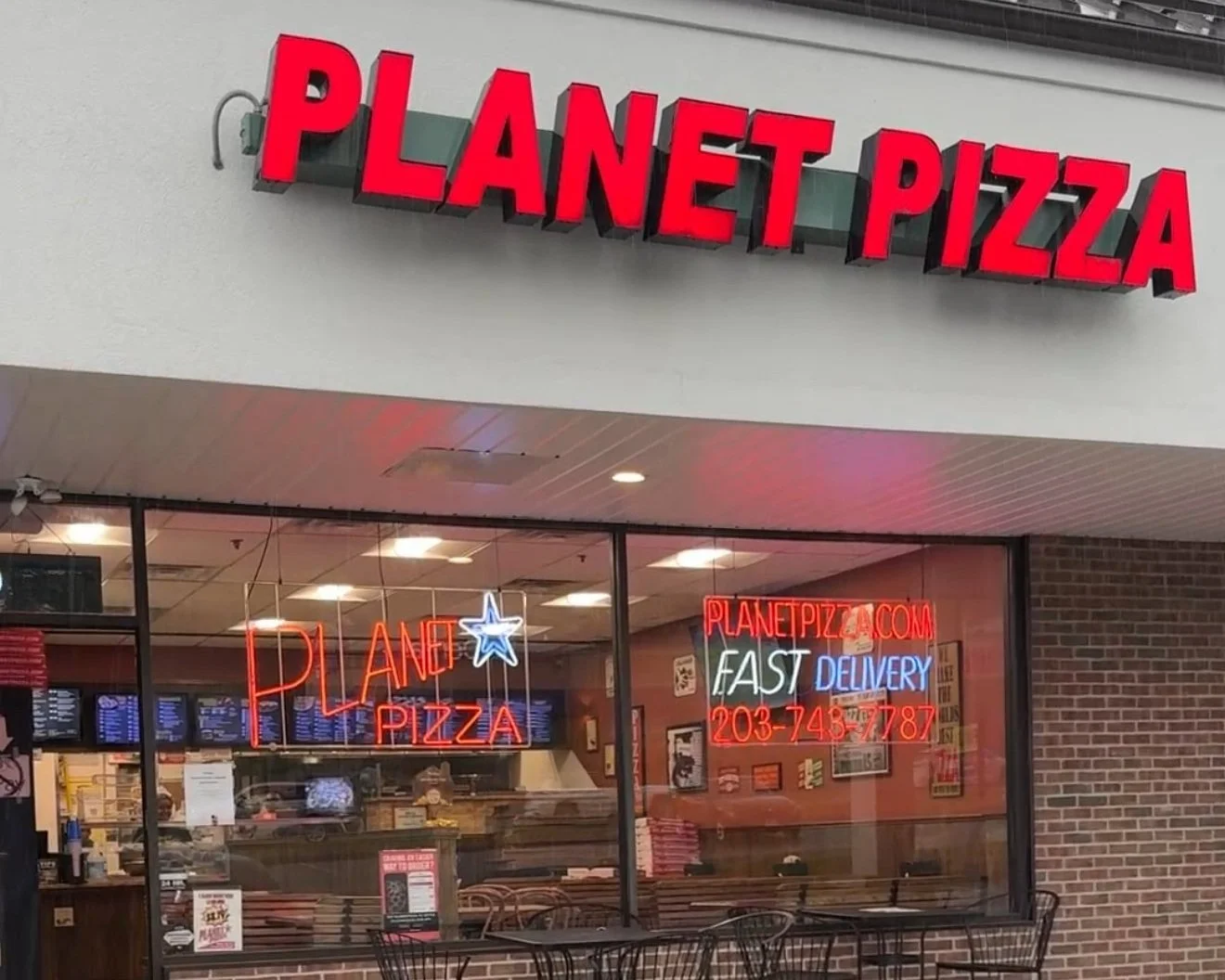 Locations — Planet Pizza