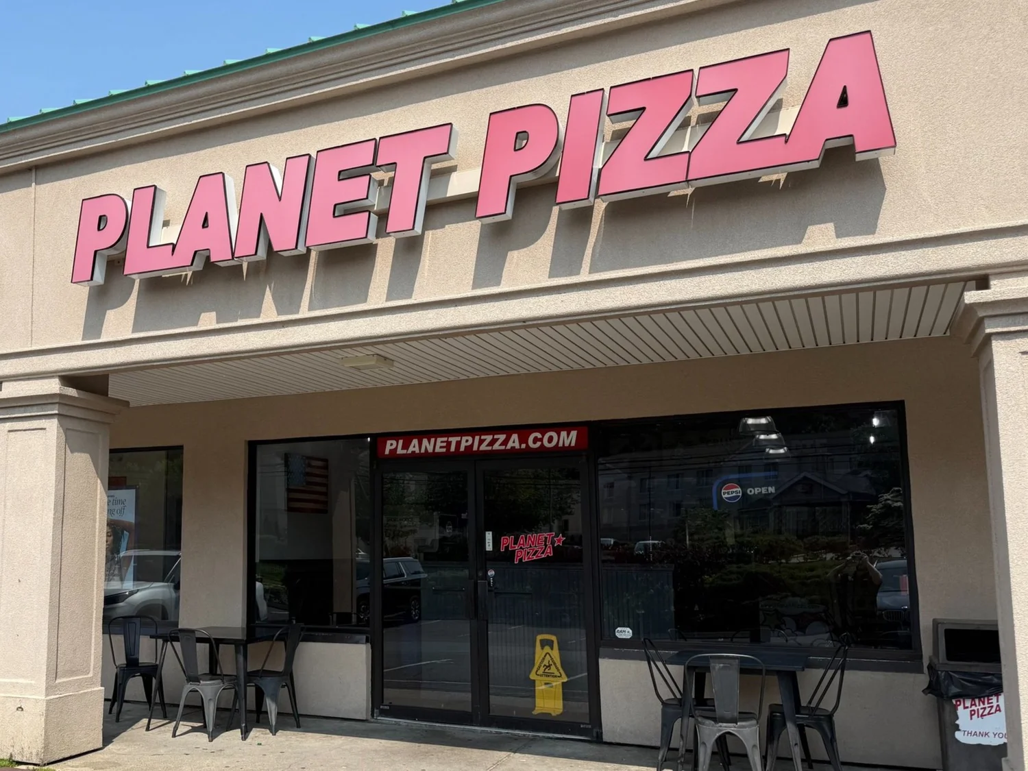 Locations — Planet Pizza