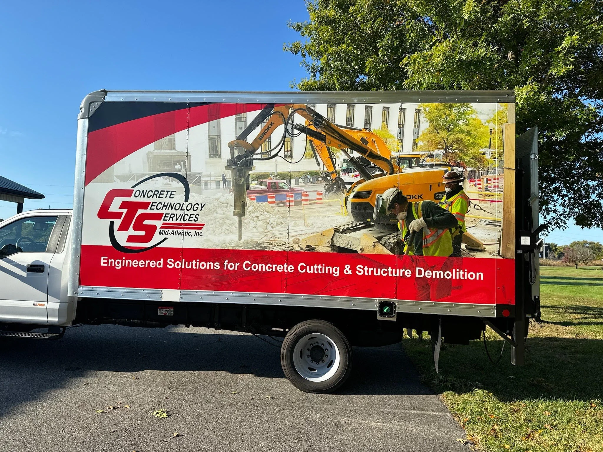 Custom Vehicle Wraps by Superior Signs - Transformative, Eye-Catching ...