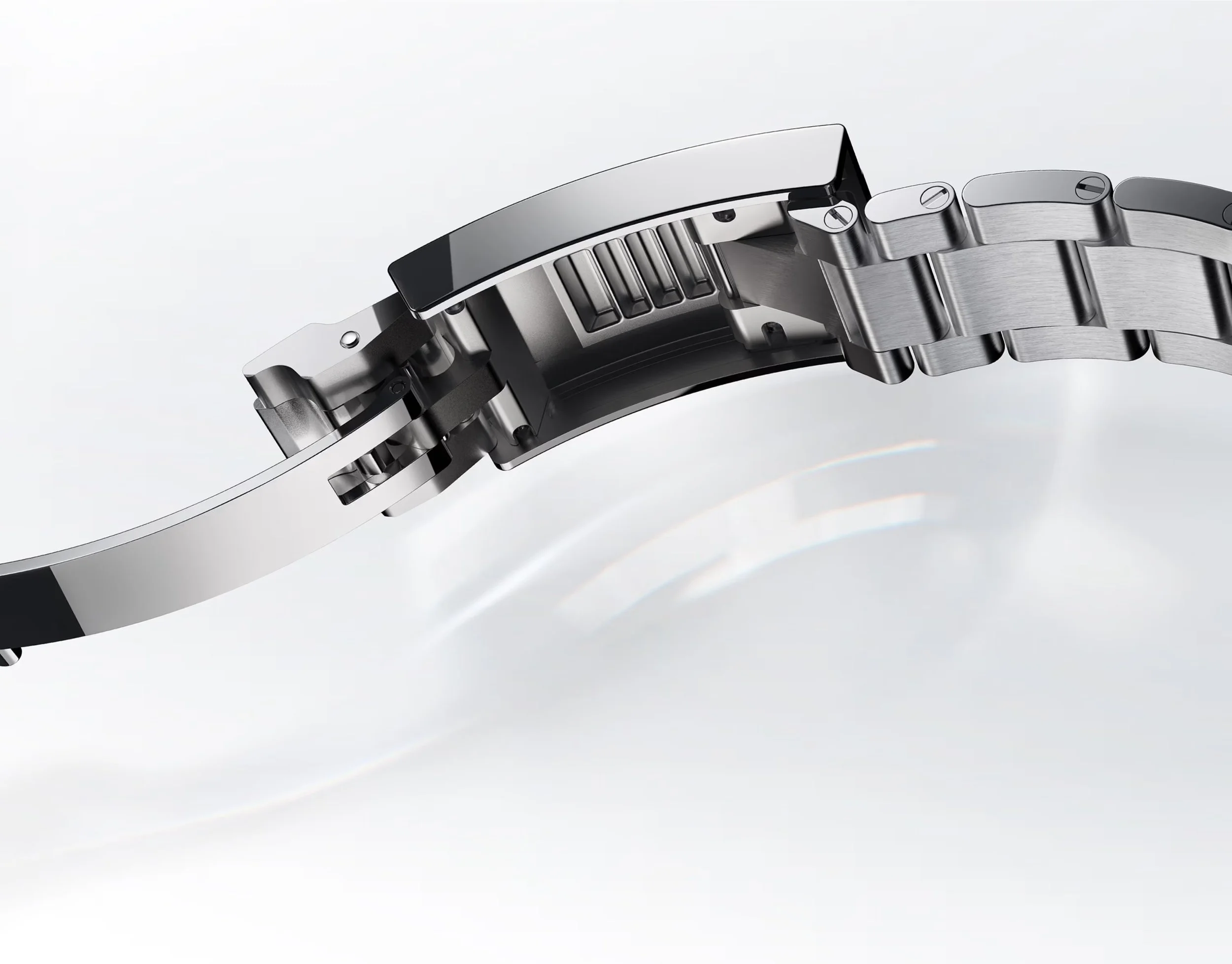 How to Use the Glidelock Clasp Extension of your Rolex