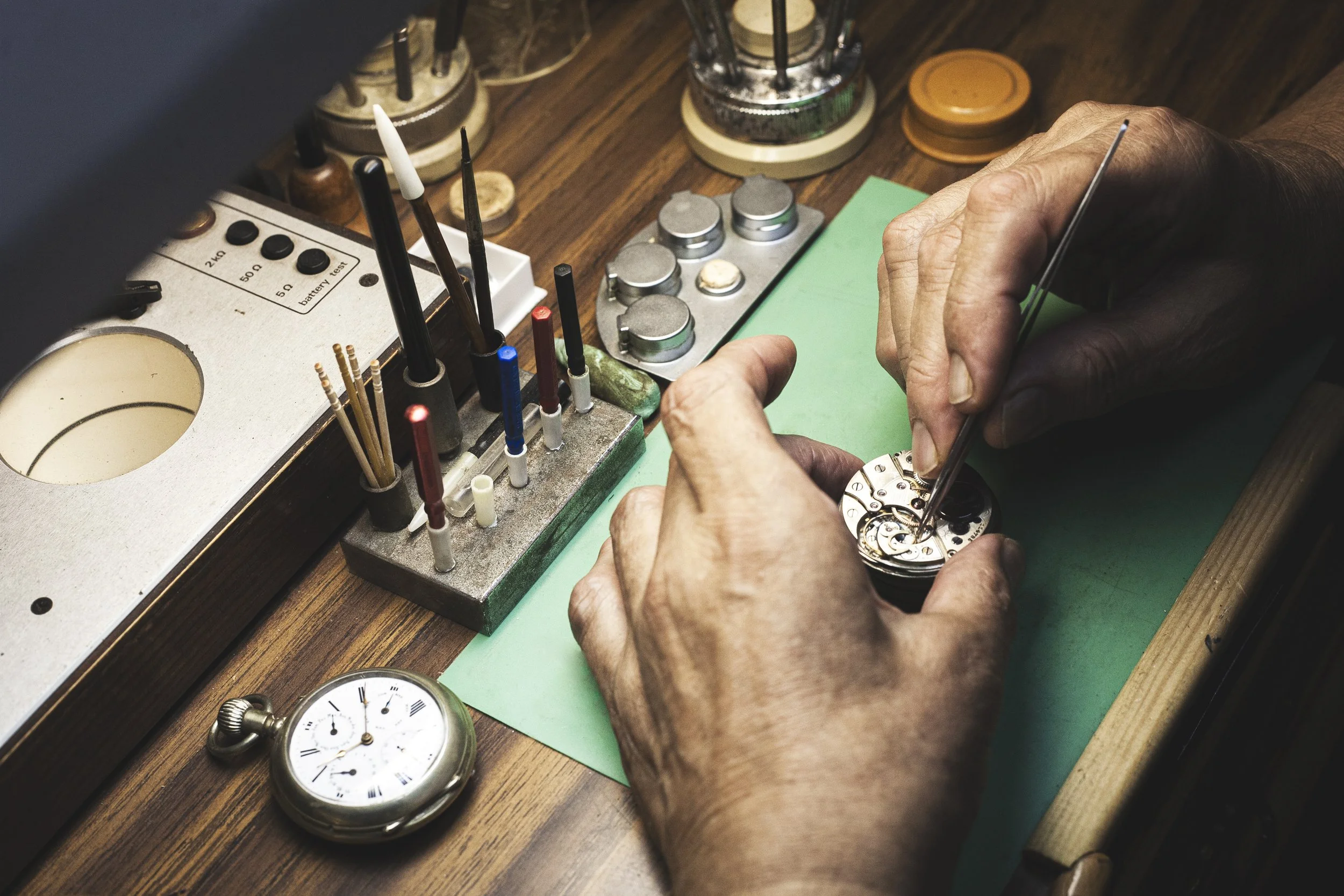 Stirling Watch and Clock | Keeping time since 1978