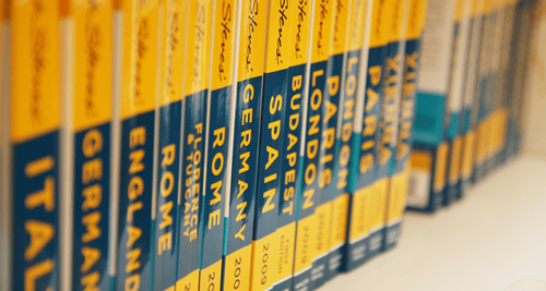 Best Travel Guidebooks Compared: Lonely Planet, Rick Steves, Rough ...
