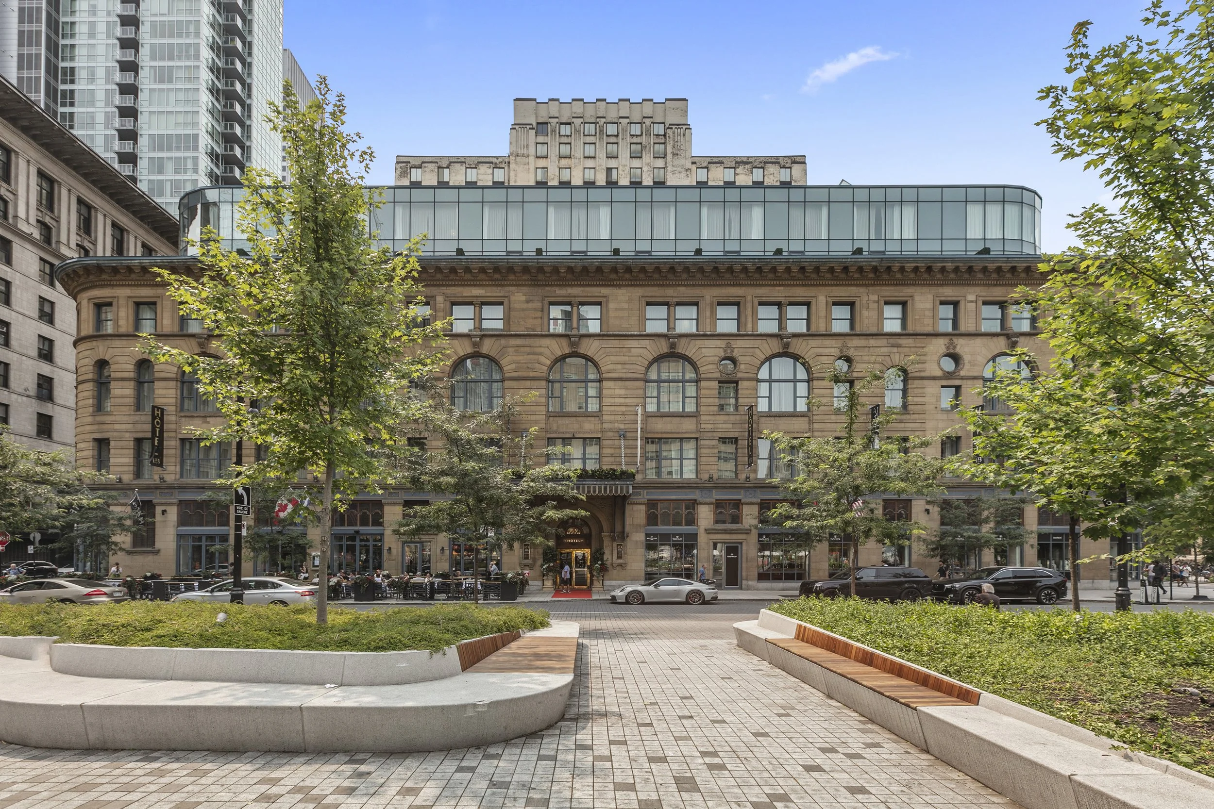 Hotel Birks Montreal | Luxury Boutique Hotel in Downtown Montreal