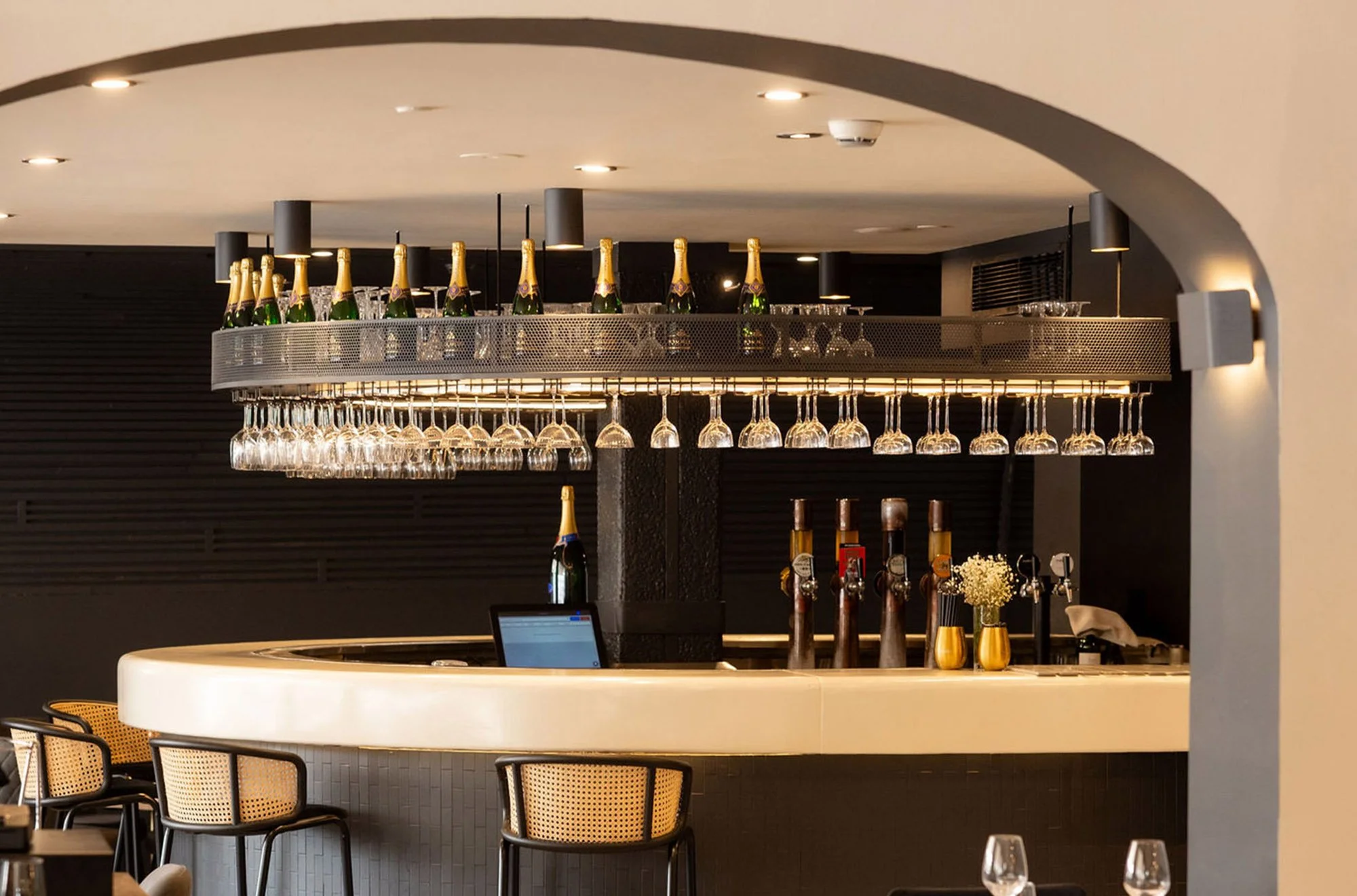 French Restaurant Woolloomooloo Finger Wharf | Bellevue Woolloomooloo