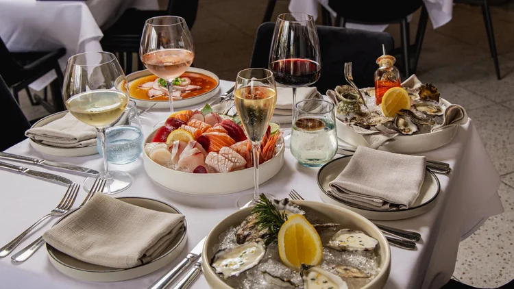 Seasonal French & Japanese Menu at Bellevue Woolloomooloo, Sydney ...
