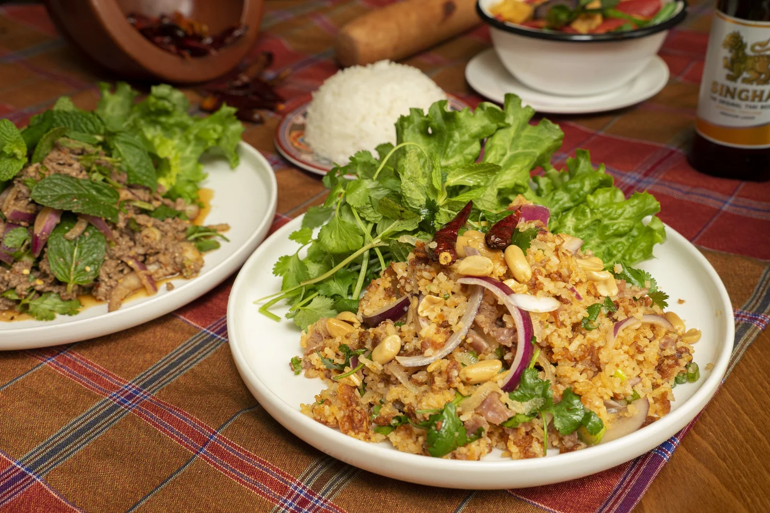 Pakaoma | Thai-Lao Diner