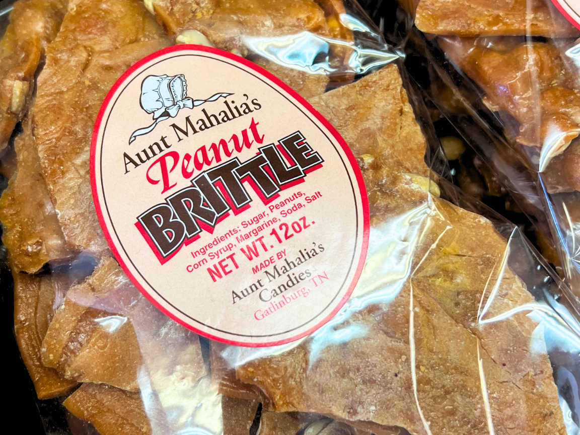 Aunt Mahalia's Homemade Candies Since 1939 - Downtown Gatlinburg