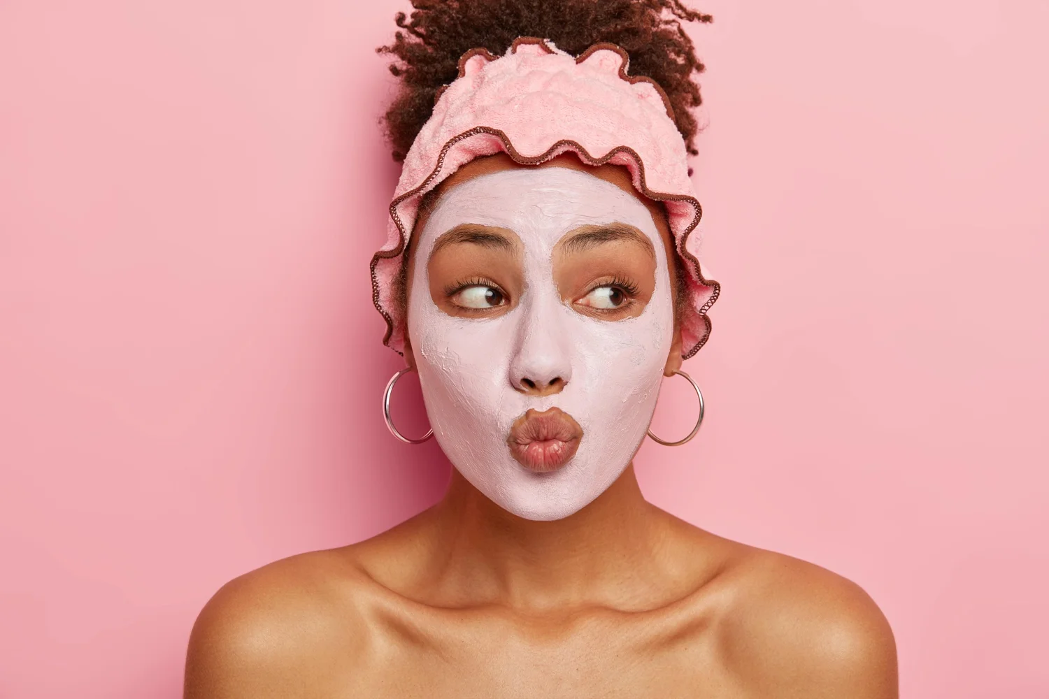 Should You Moisturize If You Have Oily Skin? The Surprising Truth ...