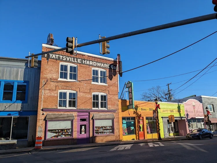 Franklins Restaurant & Brewery | Restaurant, General Store & Ice Cream ...