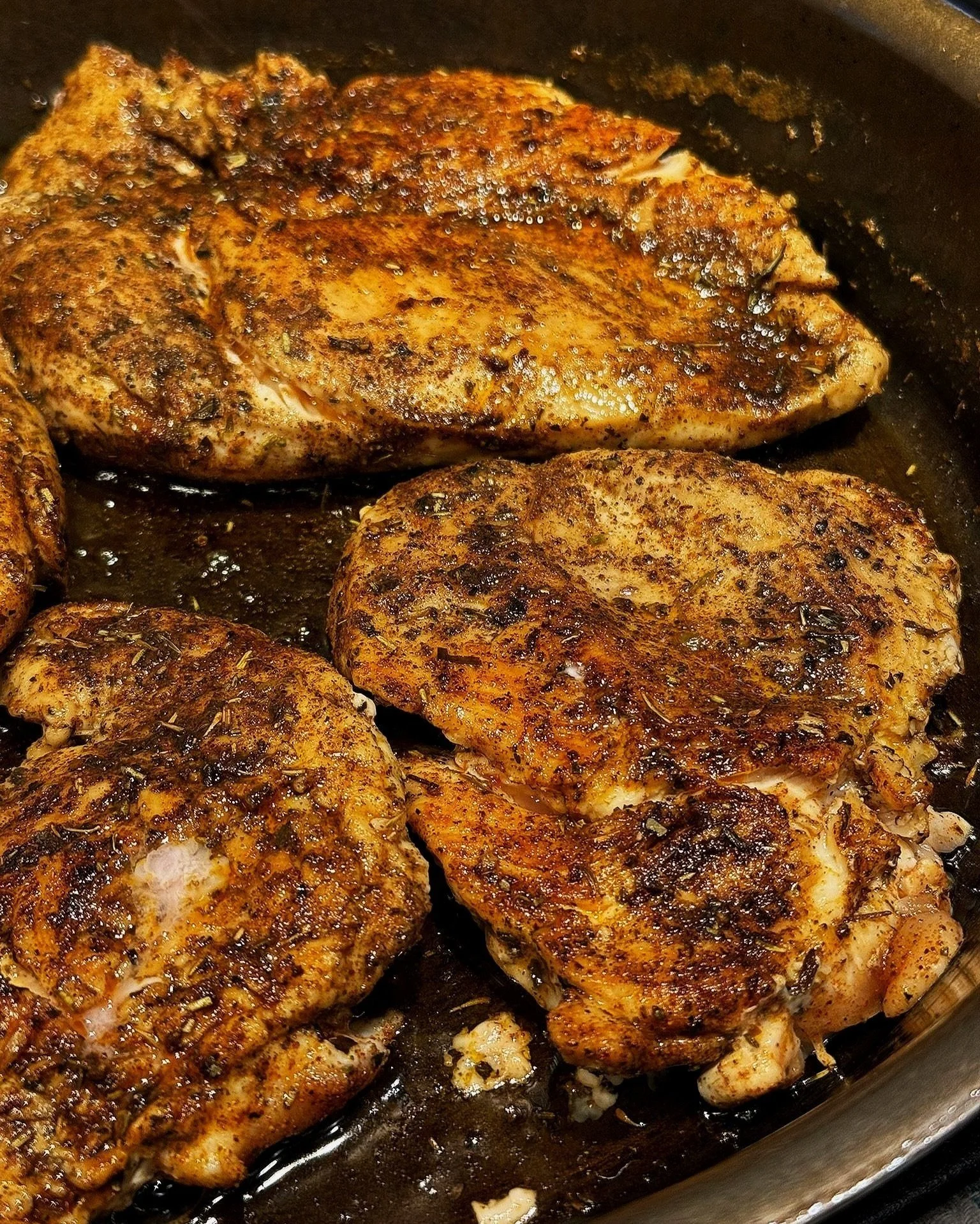The Science of Cast Iron: Why It Cooks Differently (and Better ...