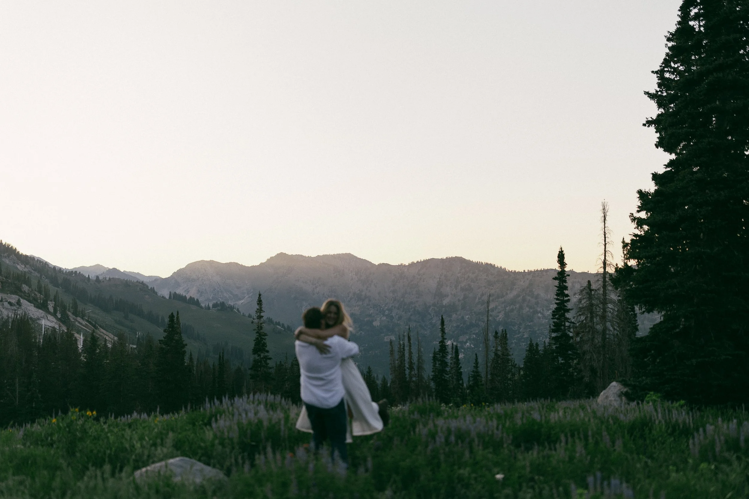 Las Vegas Elopement Photographer | Alexis Pollard