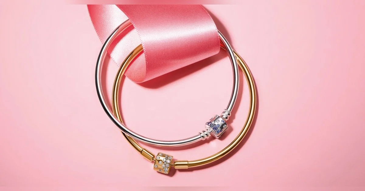 Free Bracelet at Pandora — Santa Monica Place