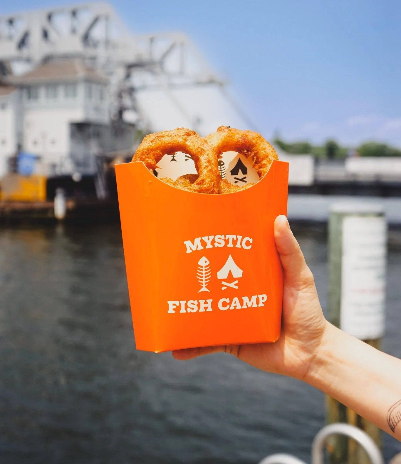 Mystic Fish Camp |Number one of seafood restaurants in Mystic CT.