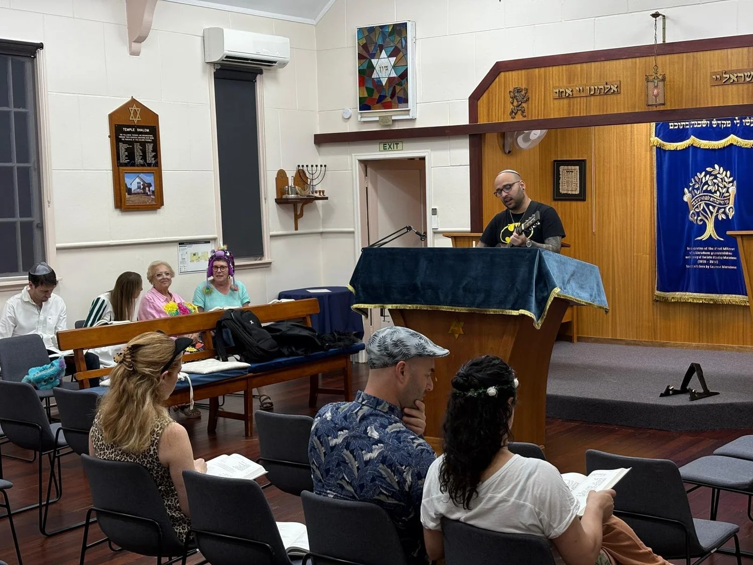 Services 3 — Beit Or v'Shalom