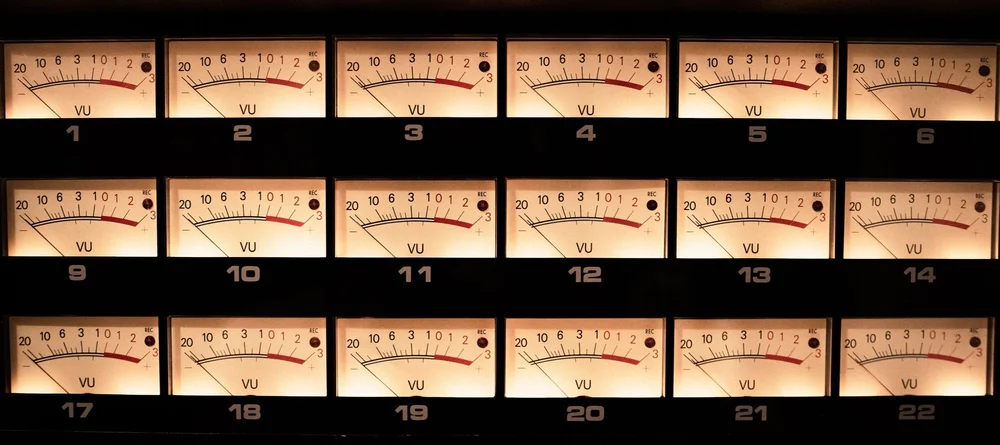 Adam Lee | Analogue Mixing, Mastering & Production | Lizzy McAlpine ...