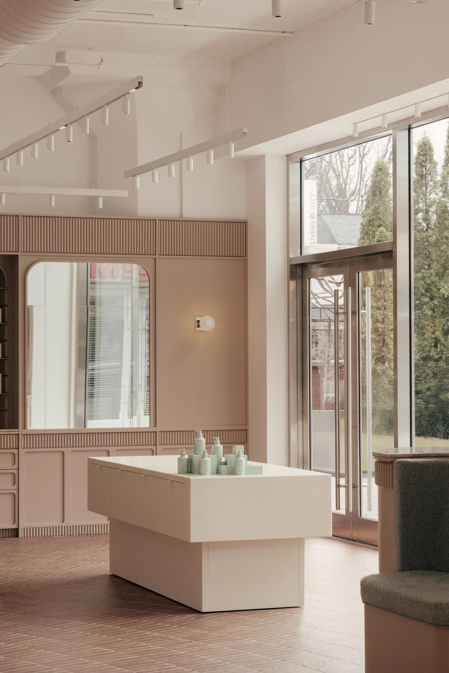 Living Beauty Toronto — ODAMI
