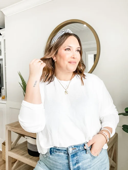 How to Elevate a Basic Top in Simple Ways