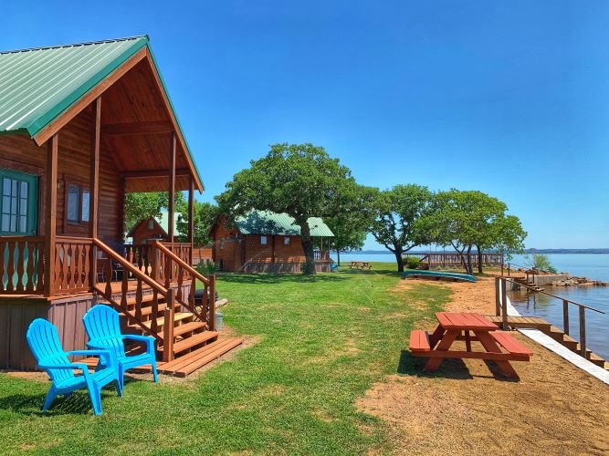 Waterfront Vacation Cabin Rentals on Lake Buchanan in the Texas HILL ...