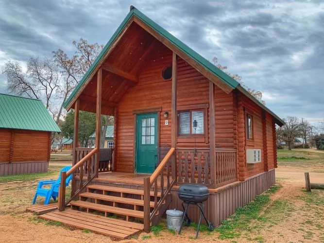 Lake Cabin Rentals at Willow Point, Texas – Relax on the Shores ...