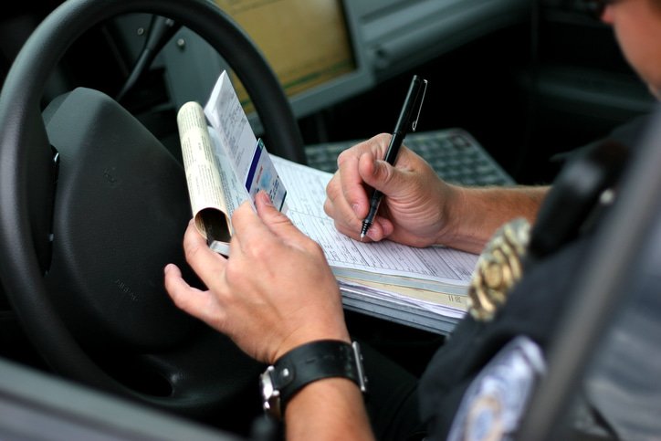 How Demerit Points and Speeding Tickets Affect Insurance — Onlia Insurance