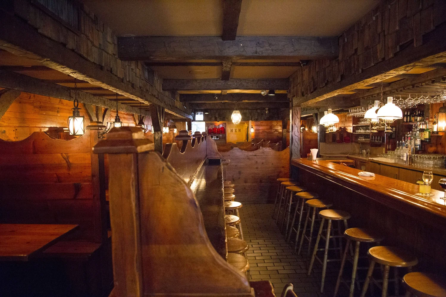 Chicago Pizza & Oven Grinder Co | Historic Dining & Pizza Pot