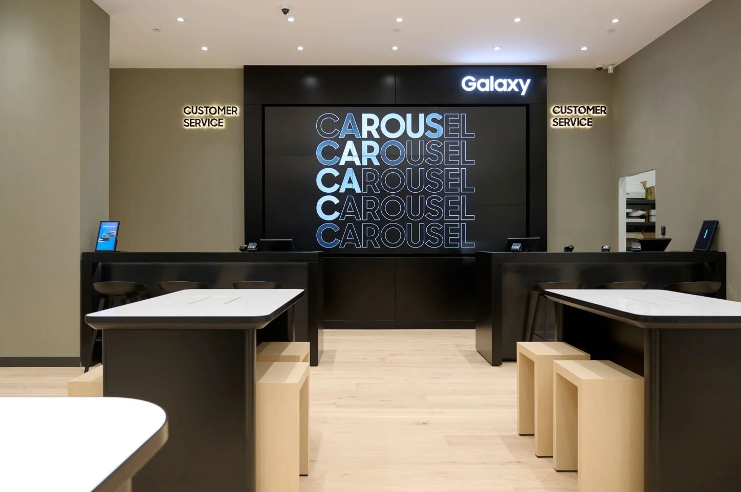 Say hello to Samsung Carousel — RETAILORS