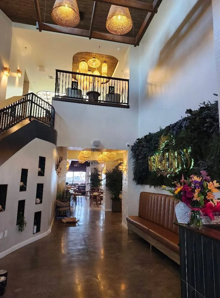 Henrietta's Bayfront Restaurant | Experience Waterfront Dining Now