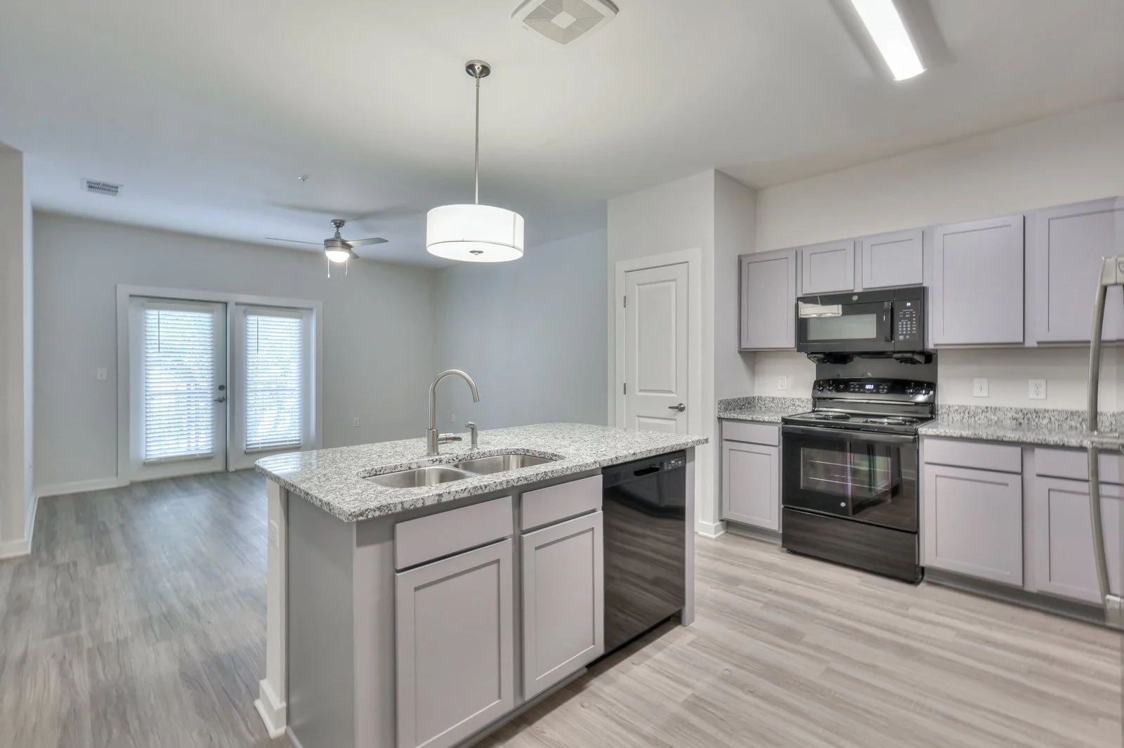 Blue Ridge Flats | Austin, TX