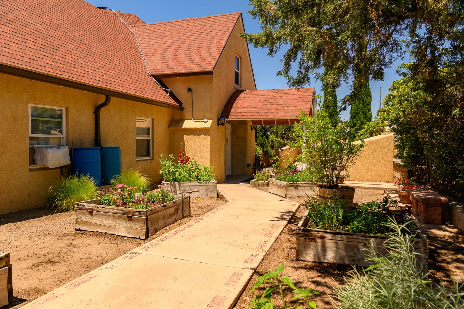 Buildings & Grounds | Discover and Volunteer Today — First ...