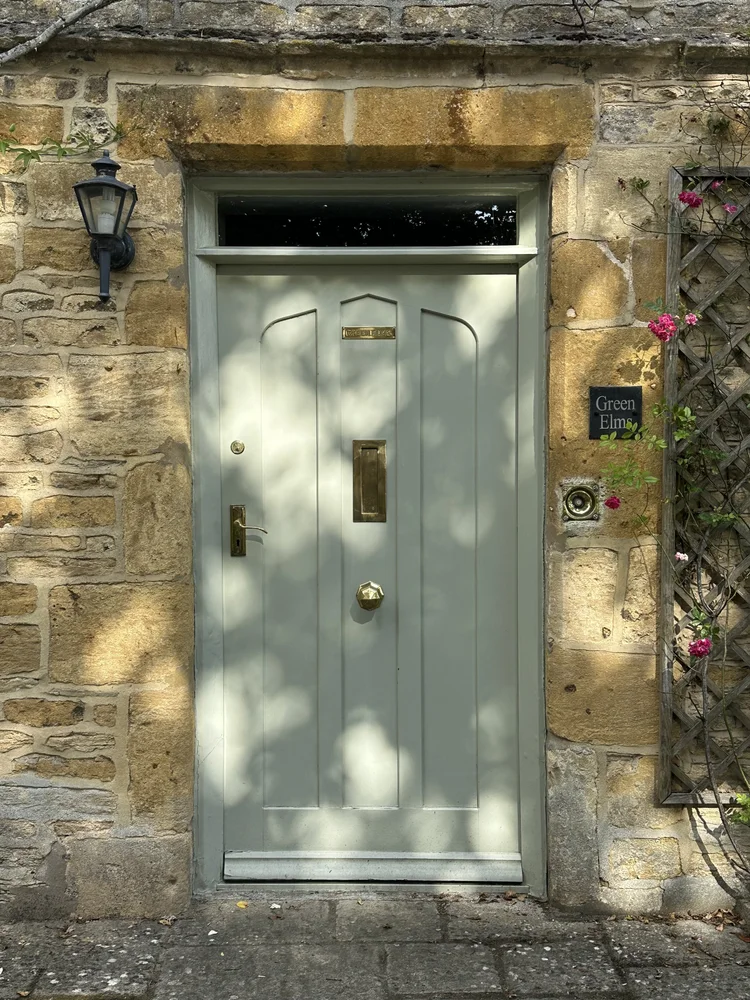 THE CHARM OF ENGLISH DOORS — TIMELESS OAK DESIGNS