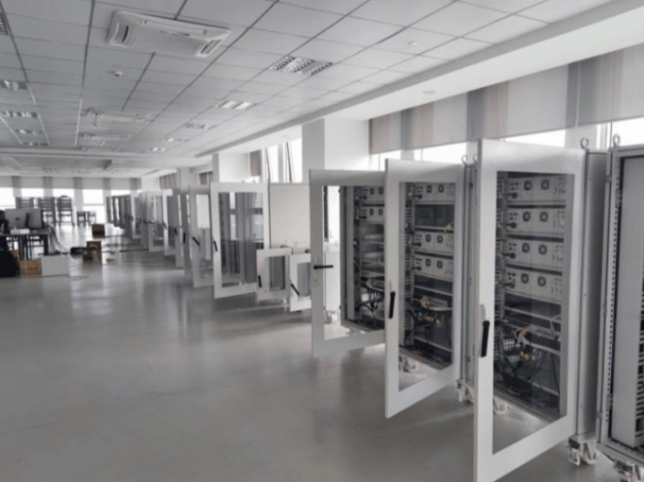 Full-Scale Aircraft Structural Testing with SE-98 System — Dynatronic