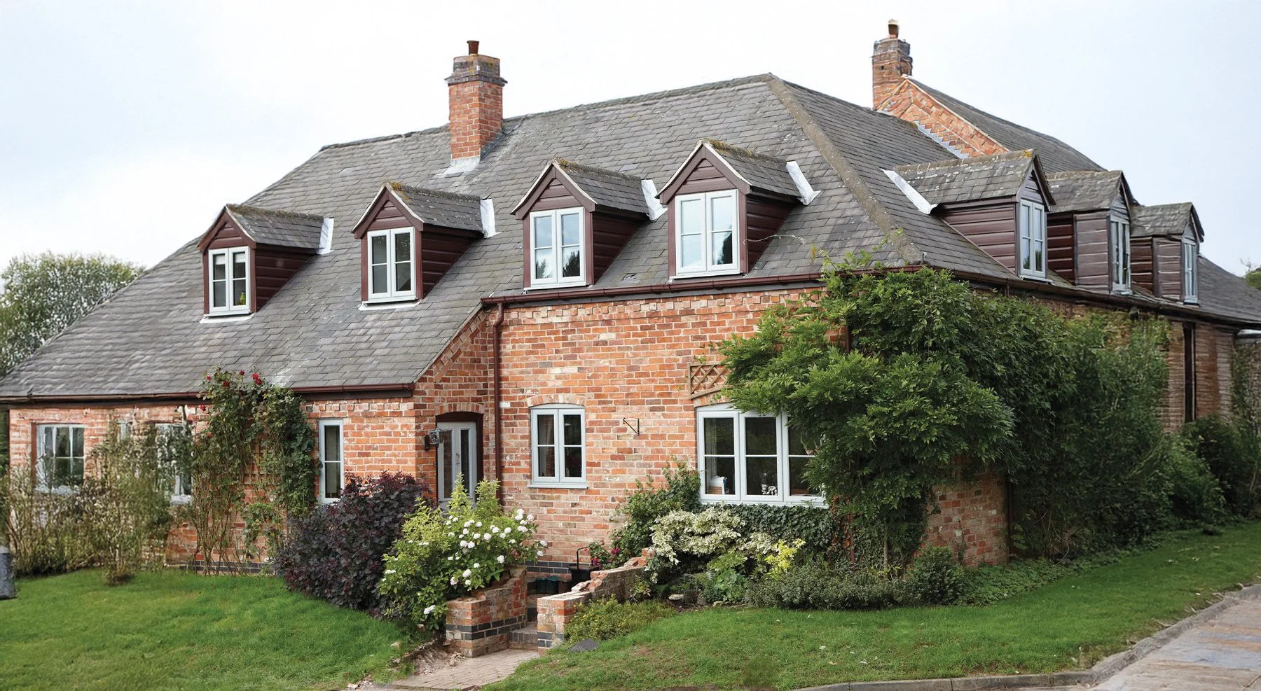 REHAU Windows & Doors | Polyframe Trade Supply — Polyframe: Trade-Only ...
