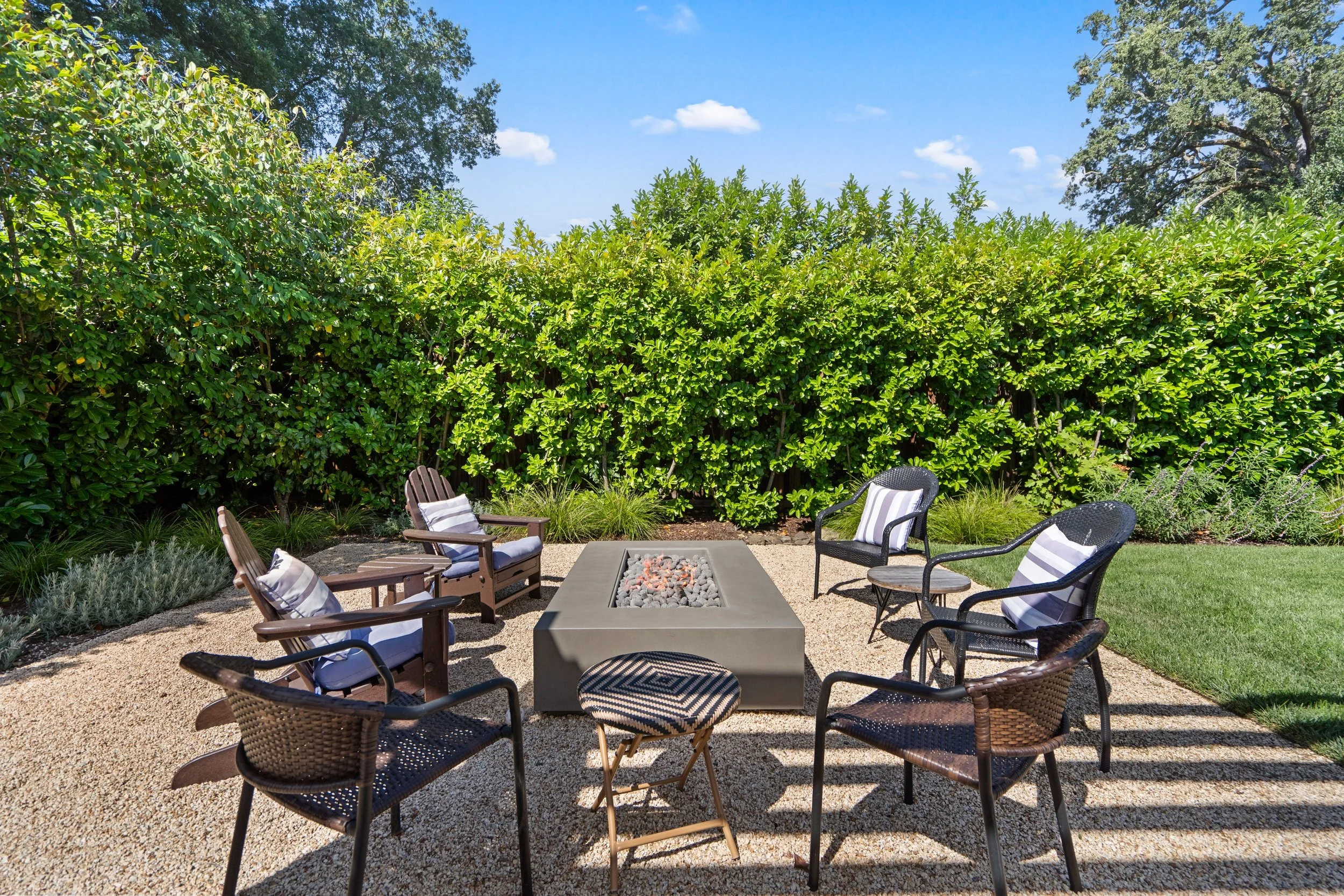 Ways a Retaining Wall & Fire Pit in Tamalpais-Homestead Valley, CA ...
