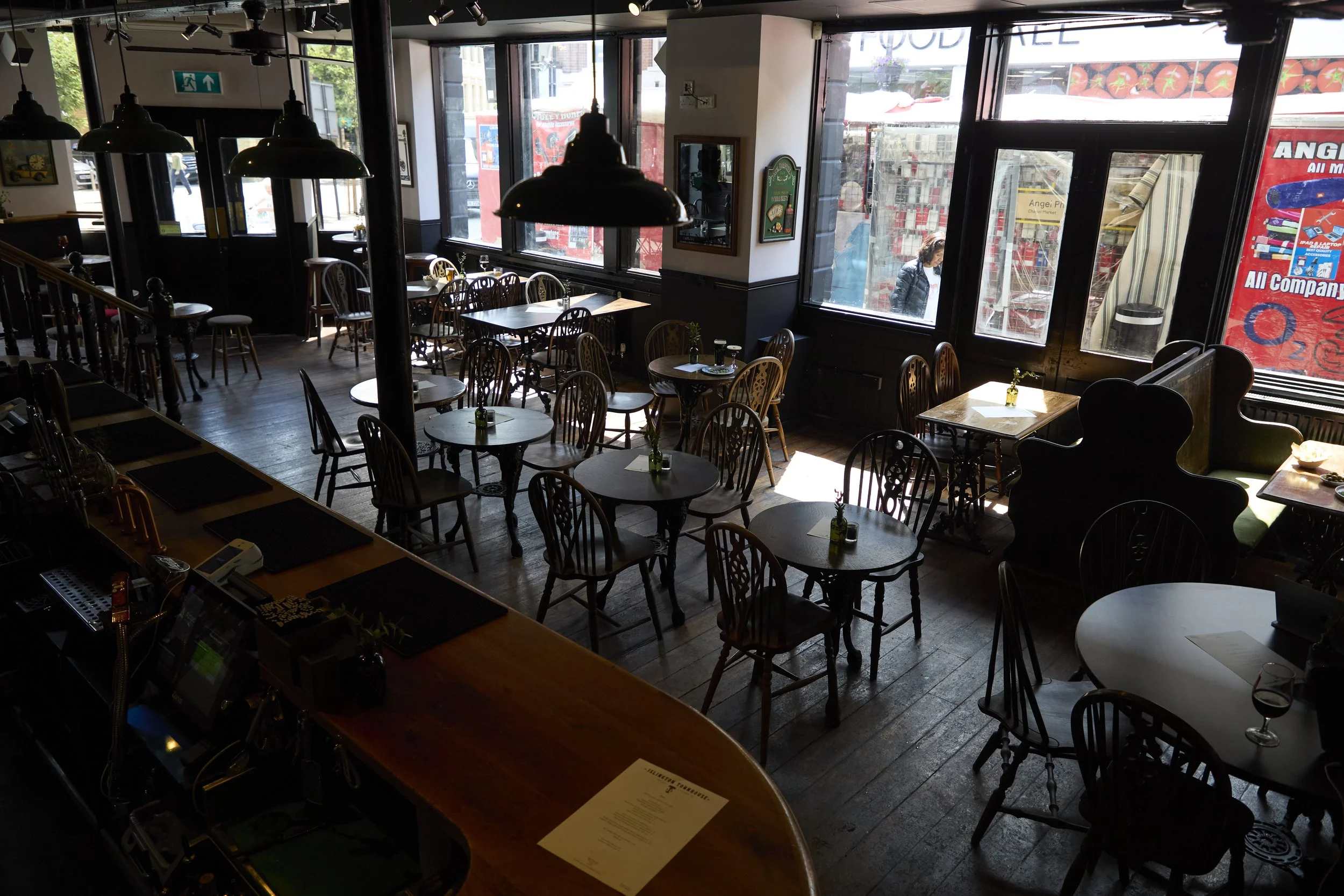 The Islington Townhouse | Pub in Angel, North London