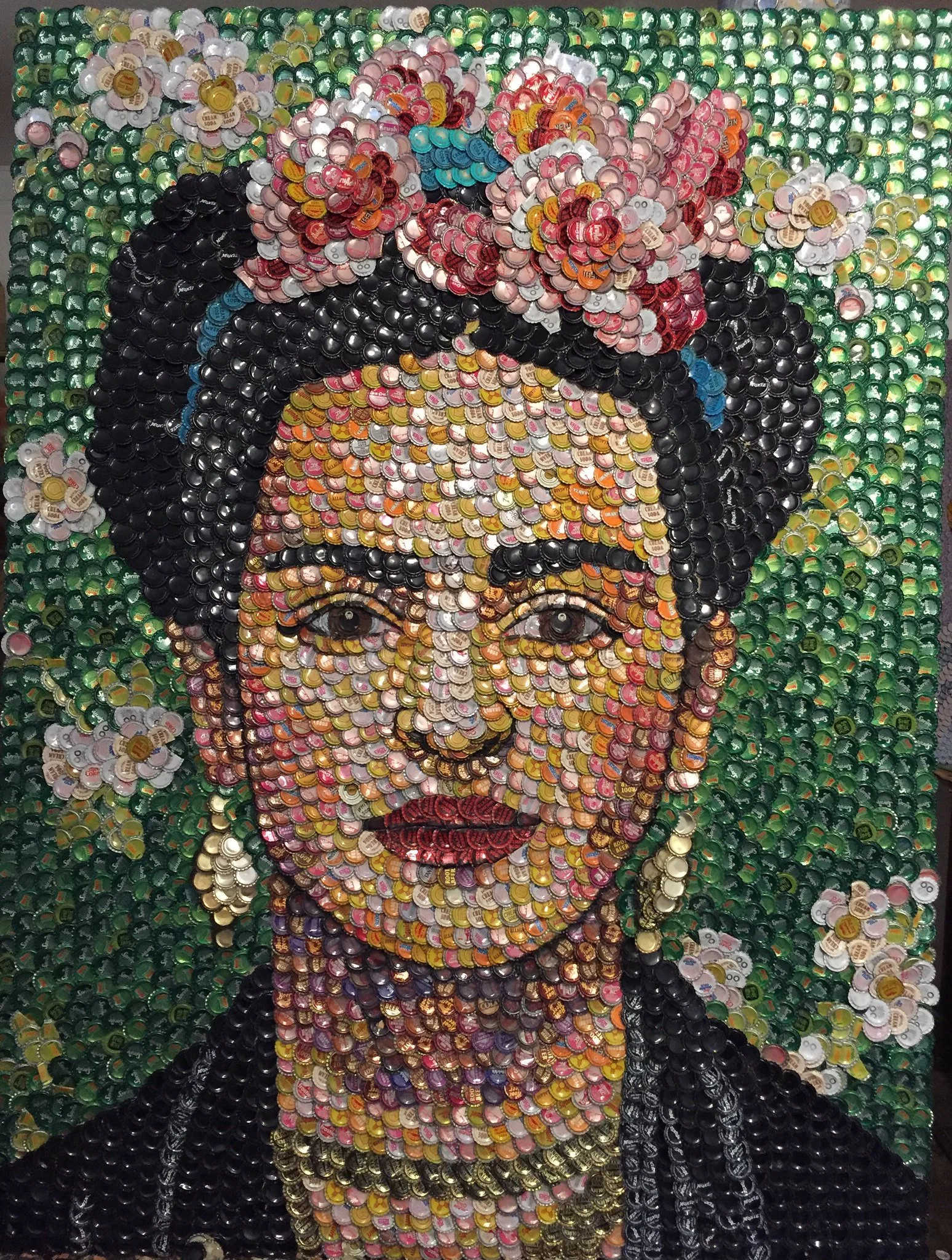 Portfolio | bottle cap art in mosaic style portraits and animals - View ...
