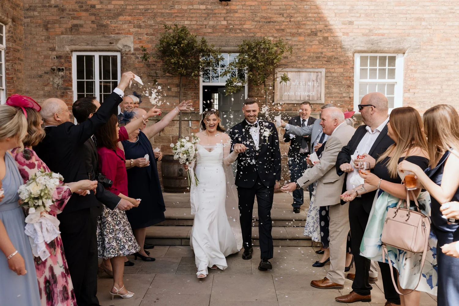 Ellie Poole Photography - Staffordshire Wedding Photographer