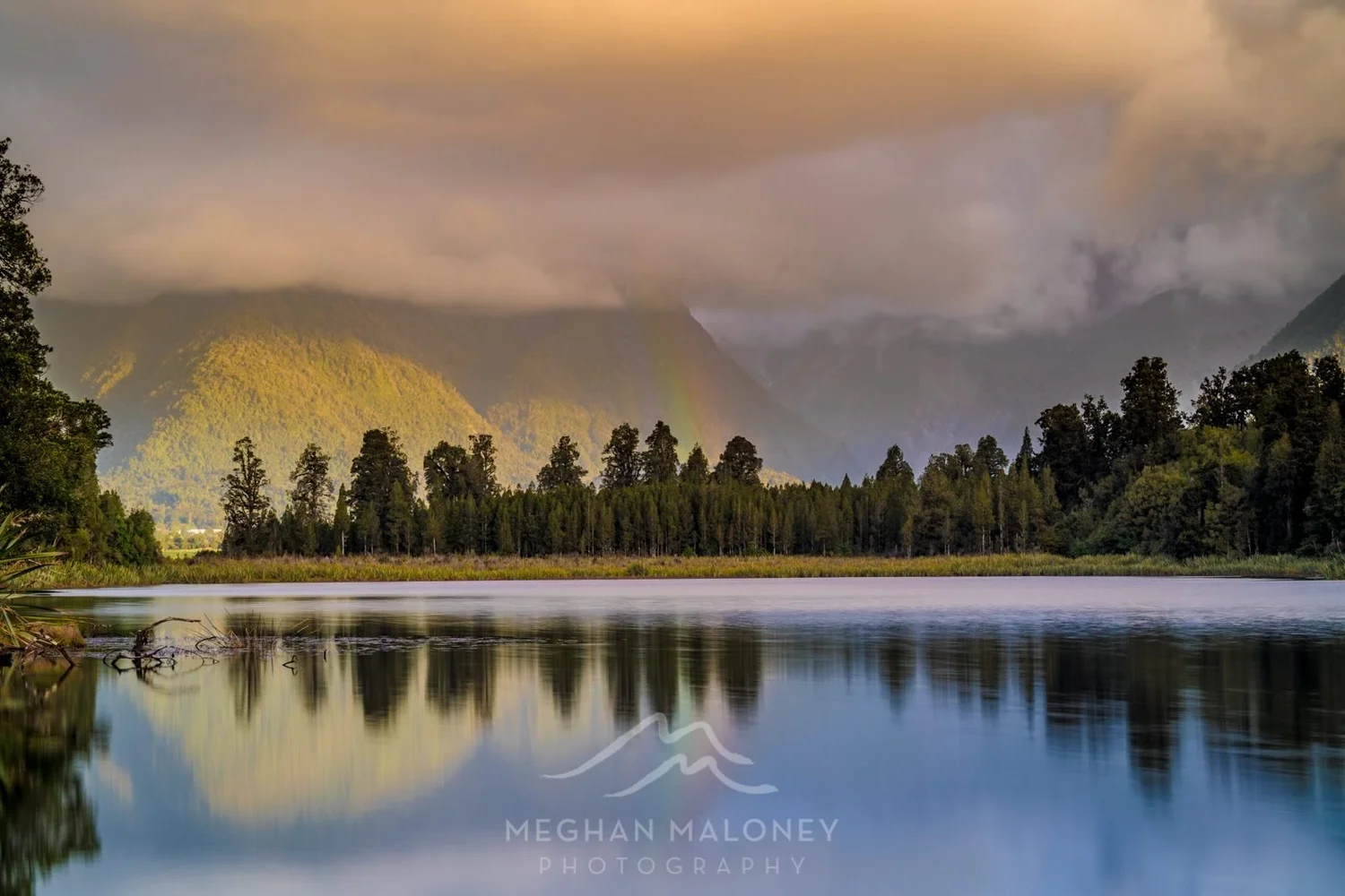 NZ's Perfect Reflection at Lake Matheson: A Guide to Capturing The Best ...